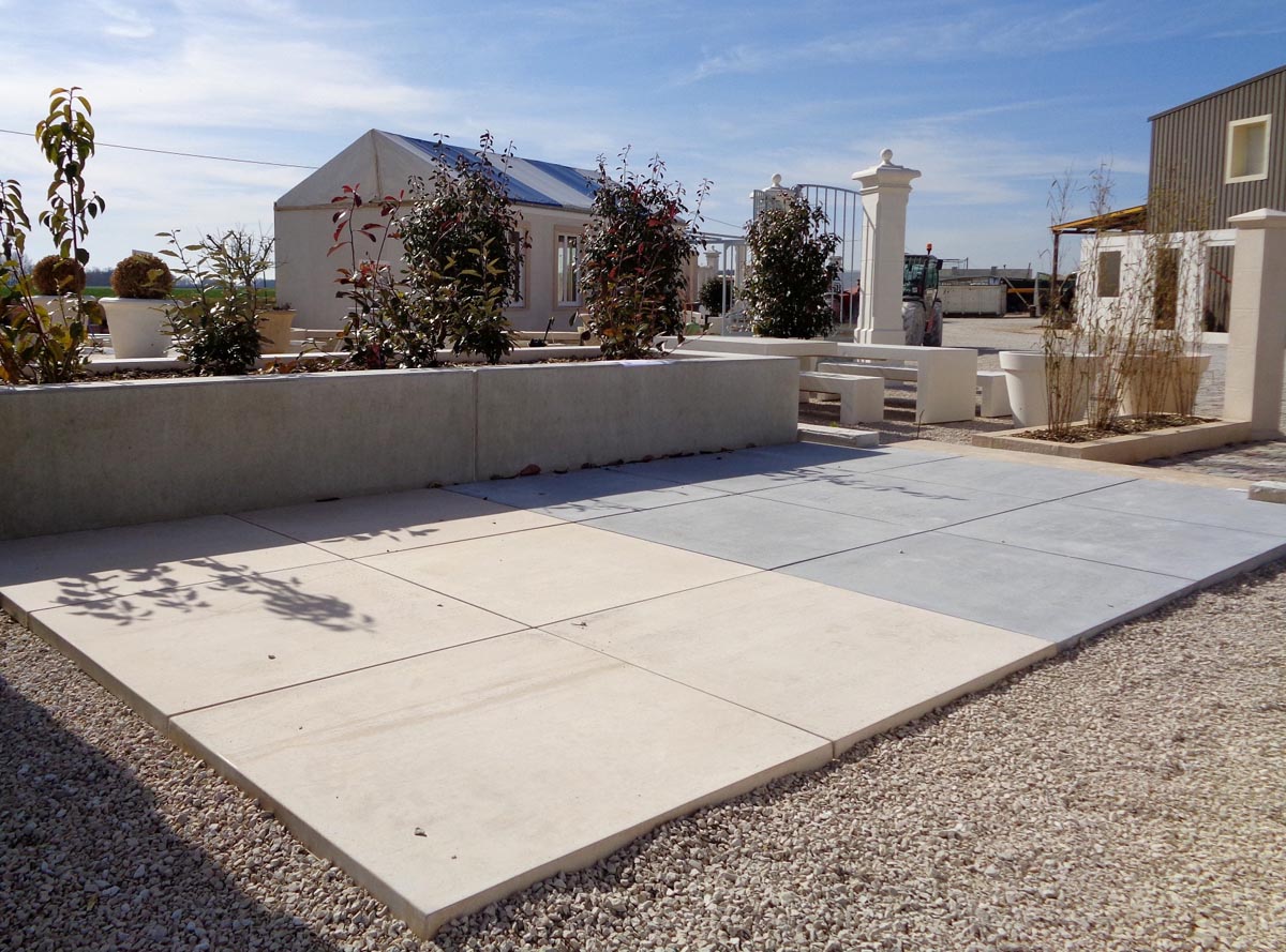 Dalles Béton Ciré Xxl Carrées 80 X 80 Mono Format Pierre